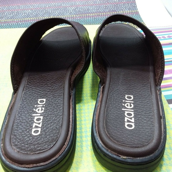Azaleia | Shoes | New In Box Azaleia Leather Glide Sandels Womens ...